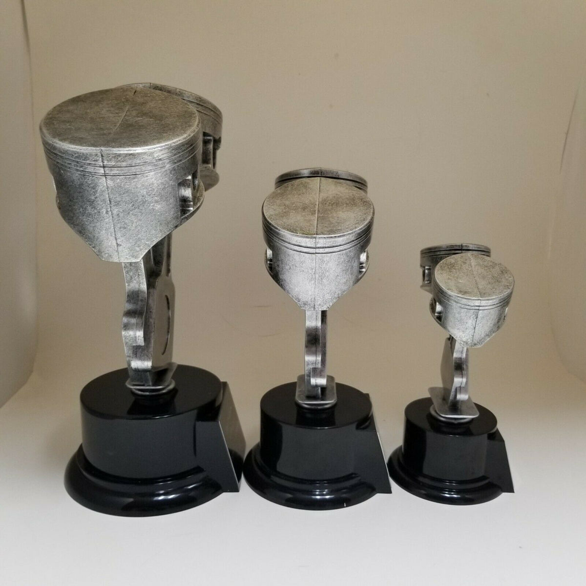PISTON TROPHY ON BASE '3 SET'! FREE ENGRAVING! – Speedy Trophies
