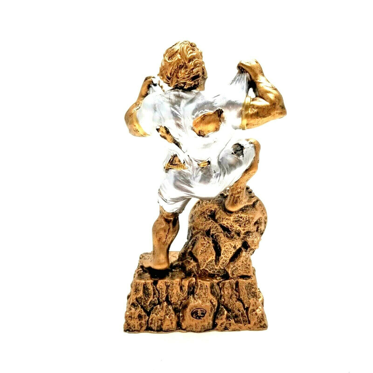 WORLD OF WARCRAFT VICTORY MONSTER TROPHY- FREE ENGRAVING – Speedy Trophies